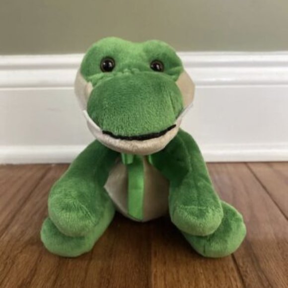 Toys | Canned Critters Green Stuffed Animal Plush Alligator 6 No Can ...